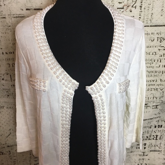 Joan Rivers | Sweaters | Joan Rivers Pearl Basket Weave Cardigan | Poshmark